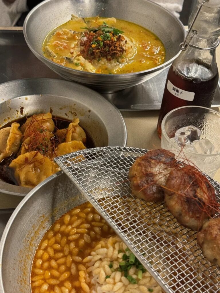 “KL Lunch” Places for Comfort Food, Fusion Bowls & Nasi Lemak - Eater Yummy