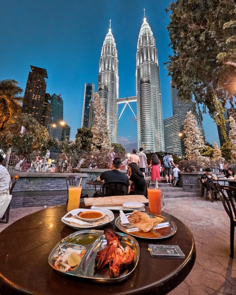 Discover Top 5 Ranking KL Mamak: genuine flavour, local favourite